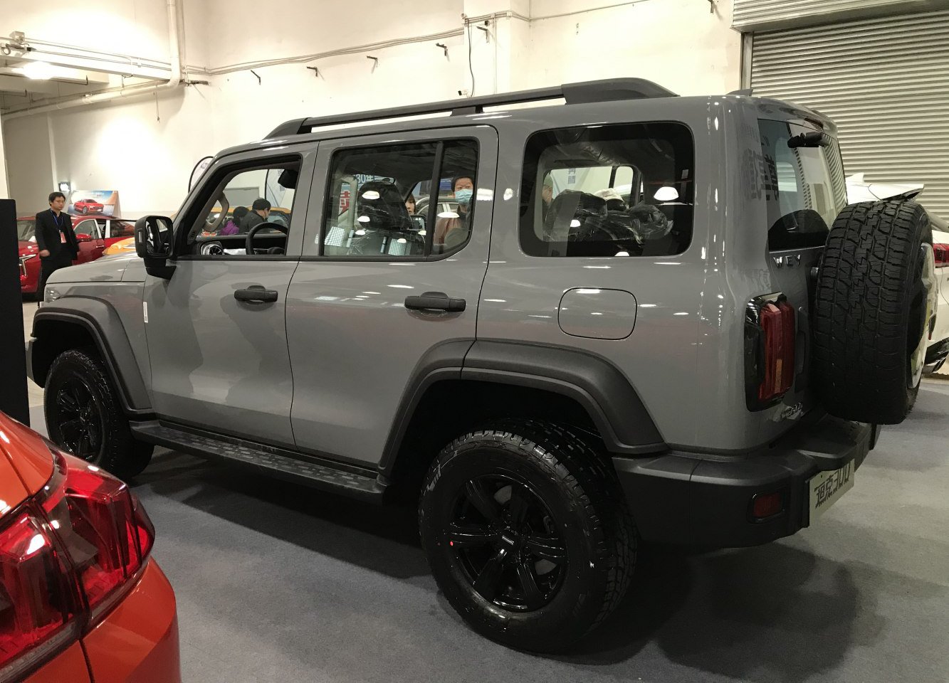 WEY Tank 300 technical specifications and fuel economy